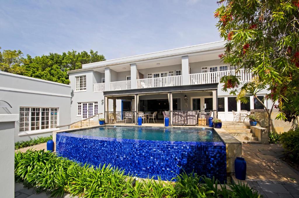 Lodge on Main Guest House and Conference Centre, Port Elizabeth ...