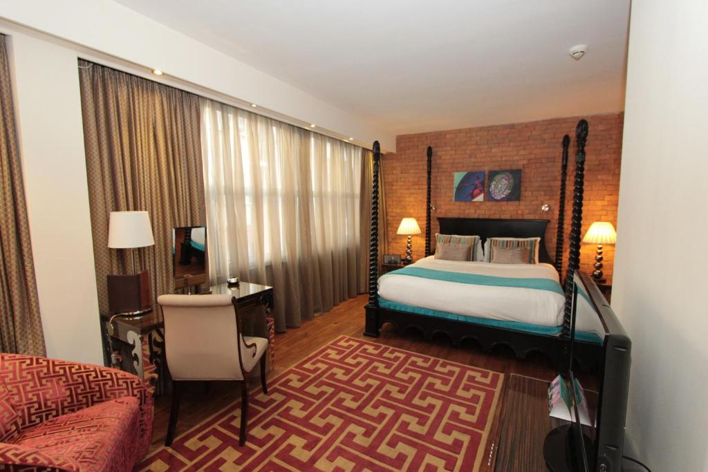 Hotel Indigo London Tower Hill by IHG, London (updated prices 2025)