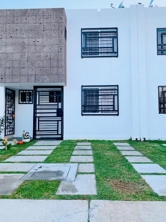 Hermosa Casa Acogedora Con Un Encanto Especial !!! - León, Mexico