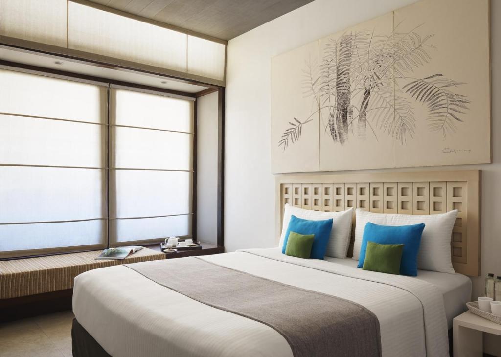 Blue Breeze, Negombo (updated prices 2026)