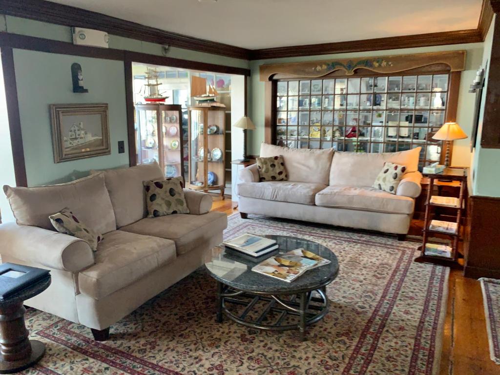 Lighthouse Inn Cape Cod, West Dennis (updated prices 2025)