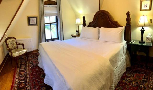 Cedar Crest Inn, Asheville (updated prices 2025)