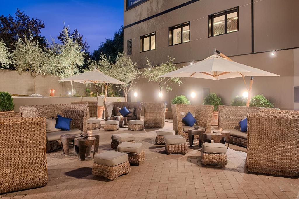 Radisson Blu Hotel Milan, Milan – Updated 2022 Prices