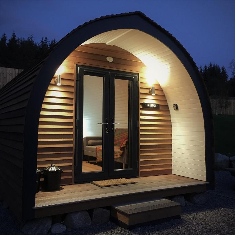 Tomatin Glamping Pods, Inverness (updated prices 2025)