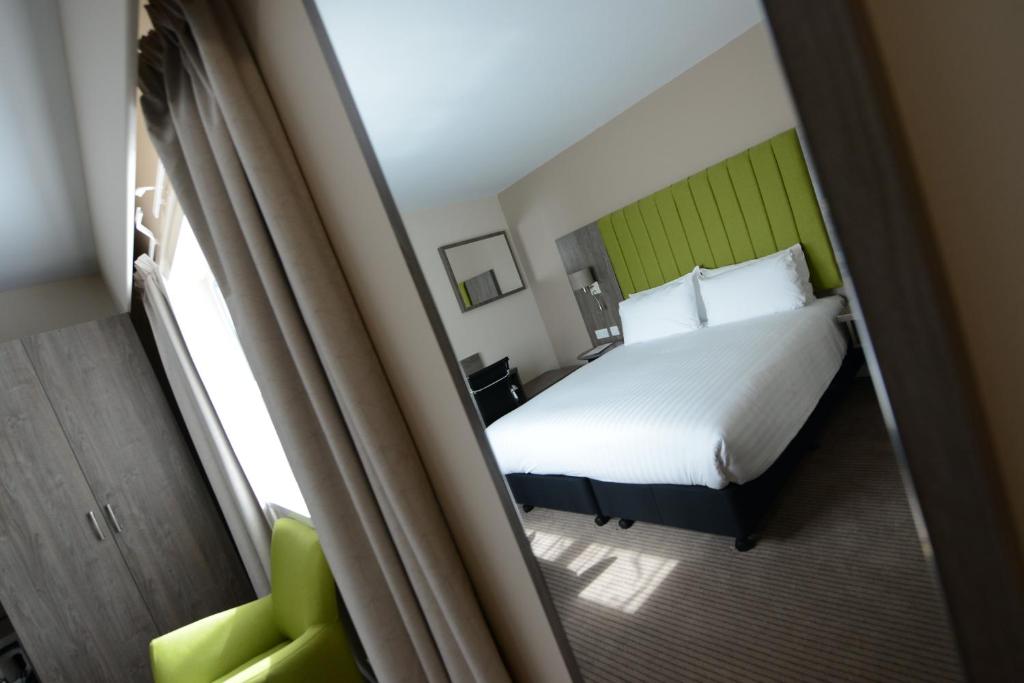 Holiday Inn Wolverhampton - Racecourse by IHG, Wolverhampton (updated ...