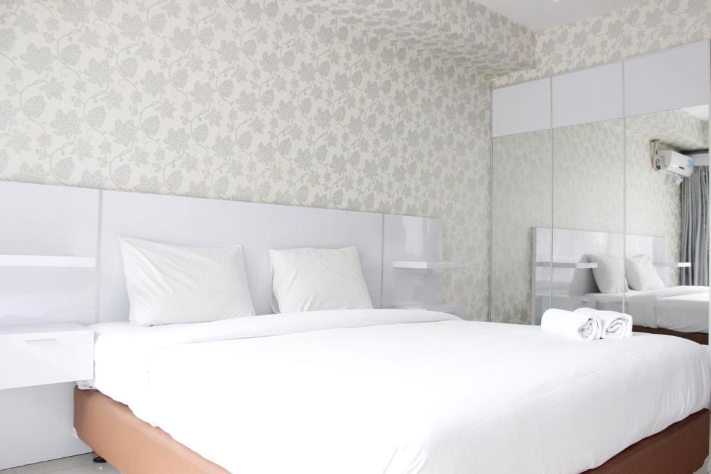 Relaxing Studio near ITB at Beverly Dago Apartment By Travelio, Bandung ...