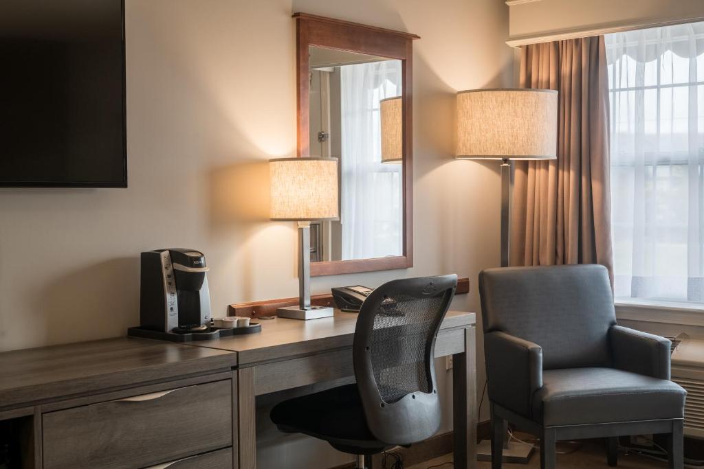 Amsterdam Inn & Suites Moncton, Moncton (updated prices 2025)