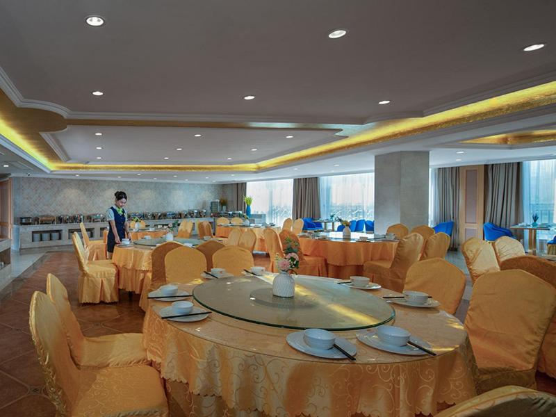 Vienna Hotel(Jiujiang Xiushui Bus Station), Xiushui (updated prices 2025)