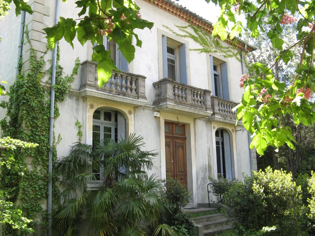 House Of Character With Swimming Pool In An Authentic Village, Near The Sea - Capestang