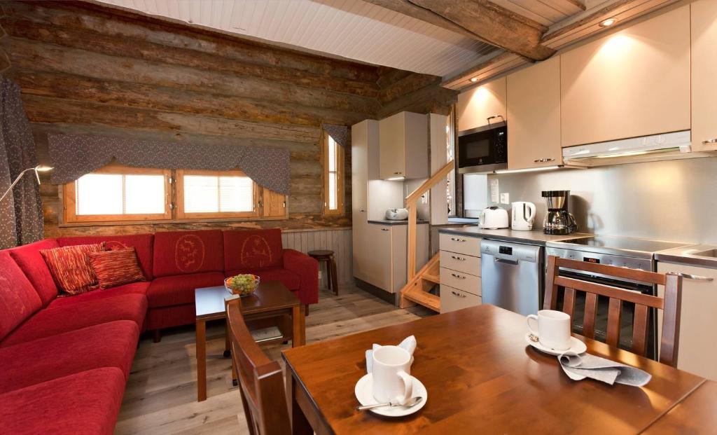 Holiday Club Ylläs Apartments and Cottages, Äkäslompolo (vuoden 2025 ...