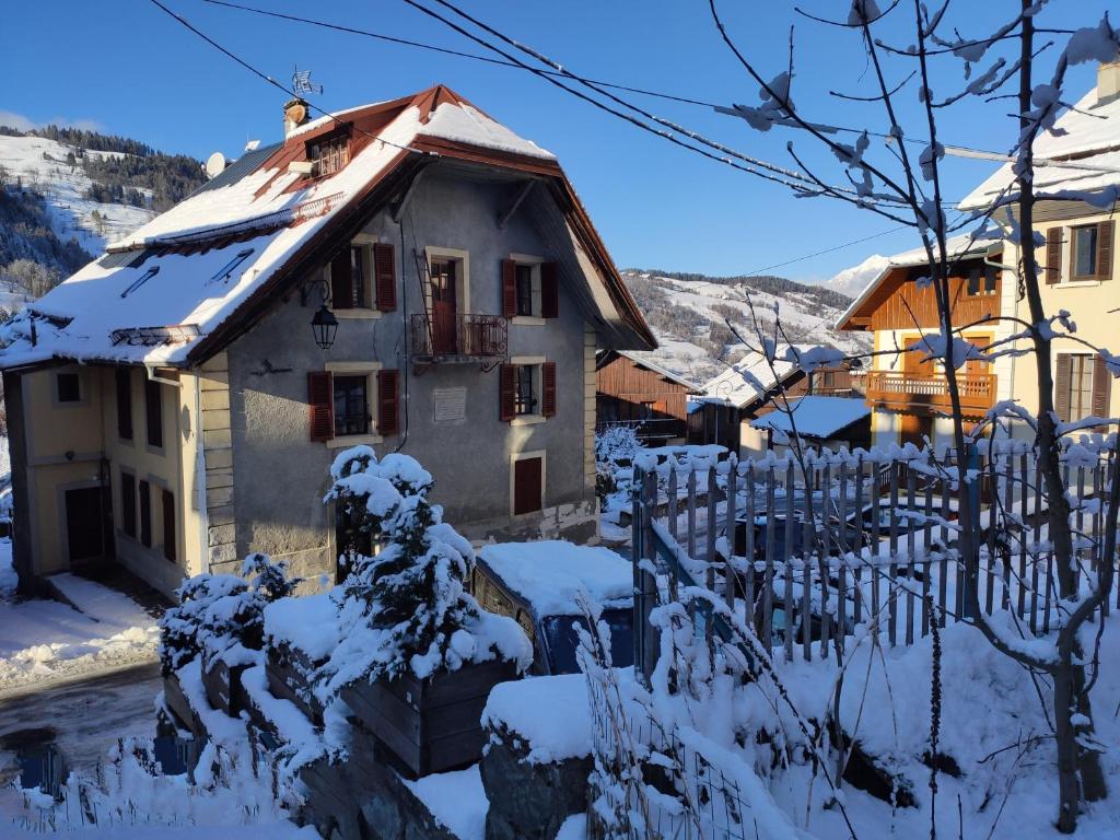 Le Reposoir, Les Avanchers (updated prices 2026)