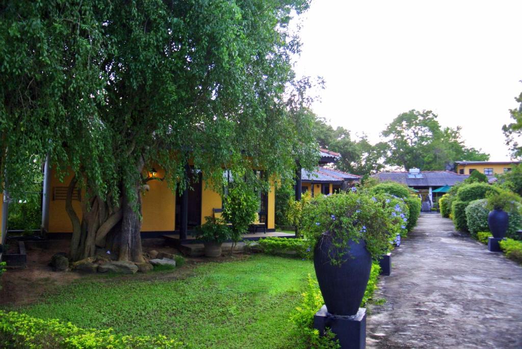 Flower Garden Lake Resort, Tissamaharama (bijgewerkte prijzen 2025)