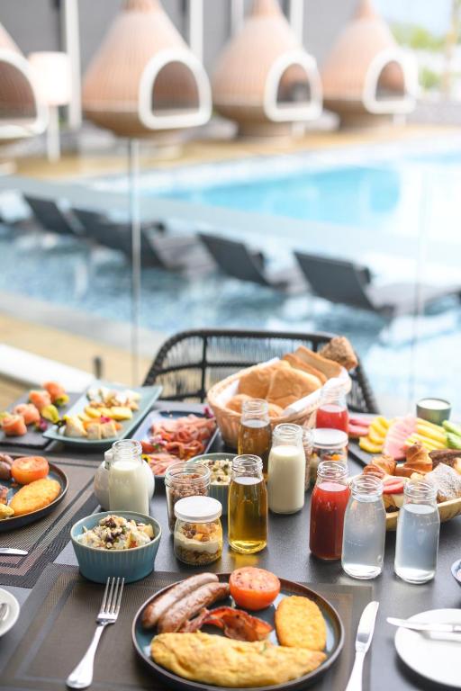 Loloata Island Resort, Loloata Island (updated prices 2025)