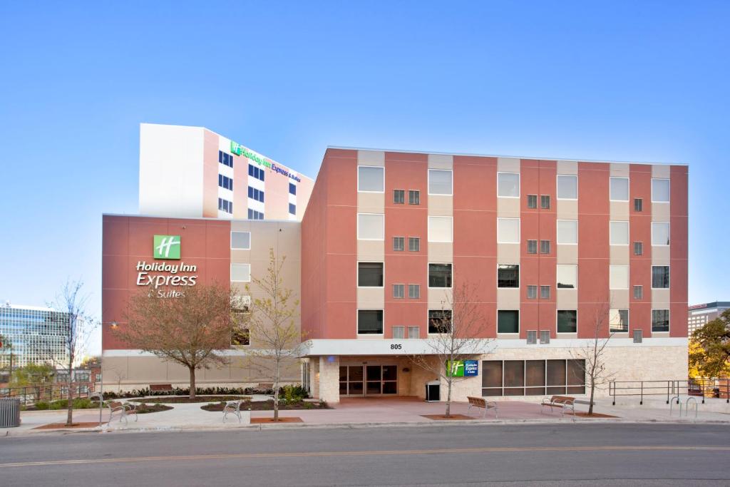 Holiday Inn Express Hotel & Suites Austin Downtown, an IHG Hotel ...