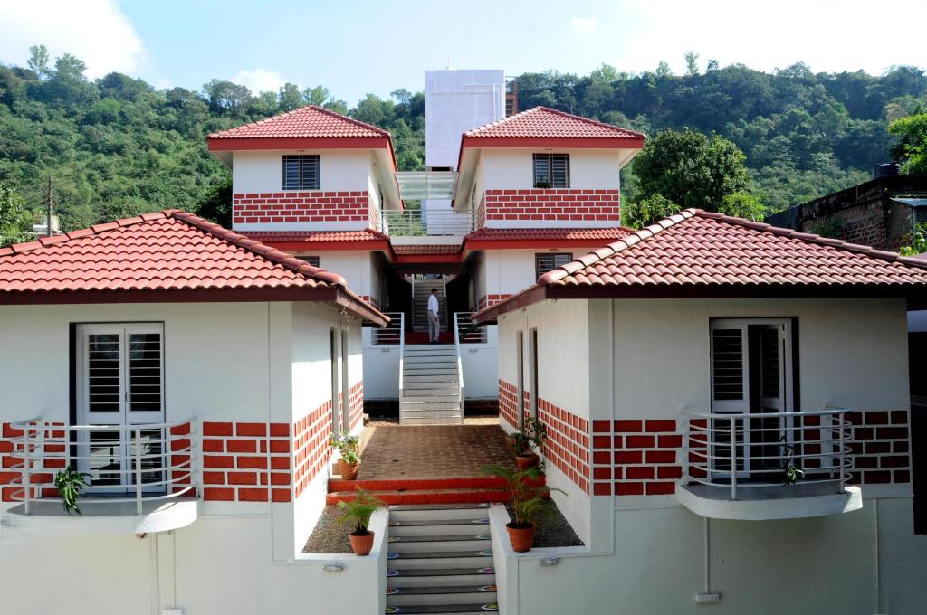 14 Resorts Near Kolhapur (2023) | Updated Deals, Latest Reviews, Photos