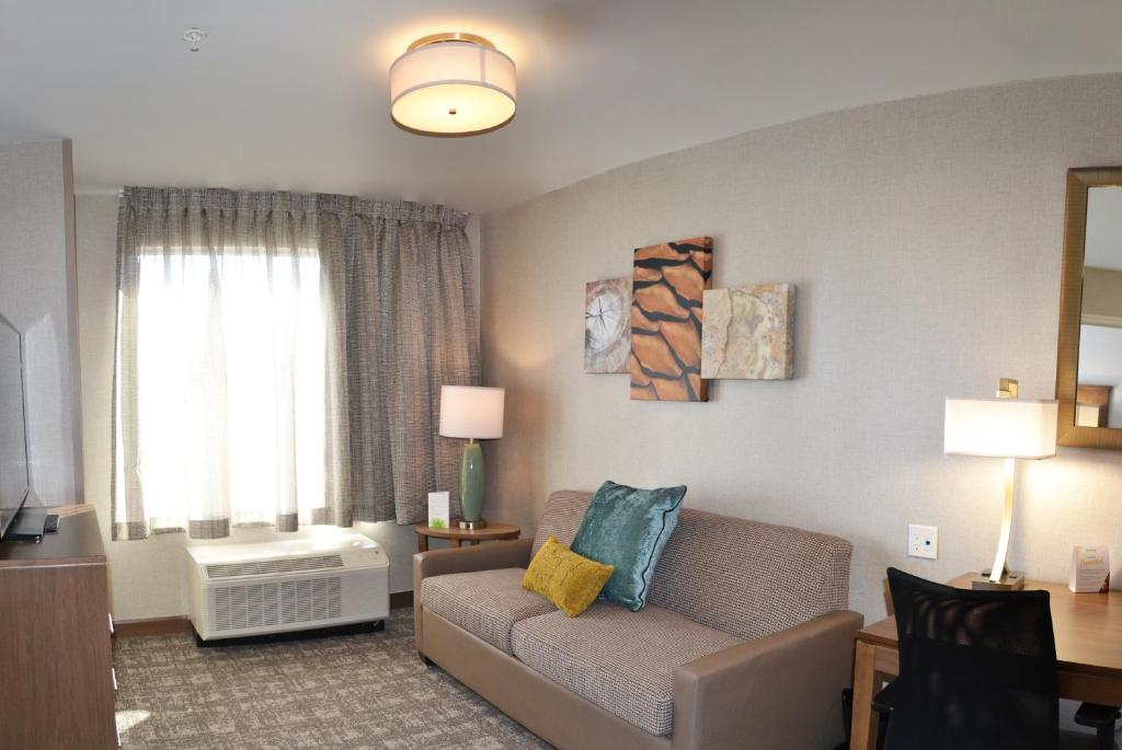 Staybridge Suites - Red Deer North by IHG, Red Deer (updated prices 2025)
