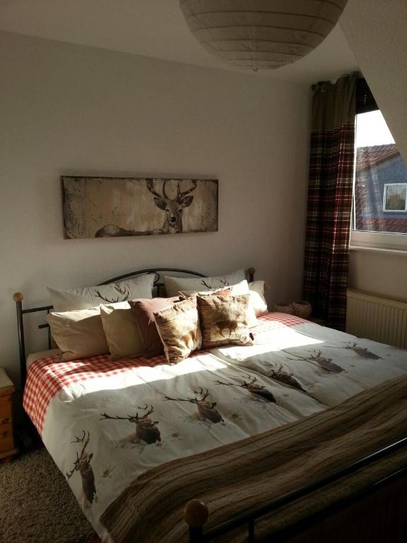 Christinas Fewo Alpenglück mit Balkon in Thiede, Thiede (updated prices ...