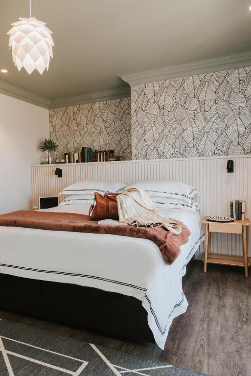 The Feather Hill Boutique Hotel, Potchefstroom (updated prices 2025)