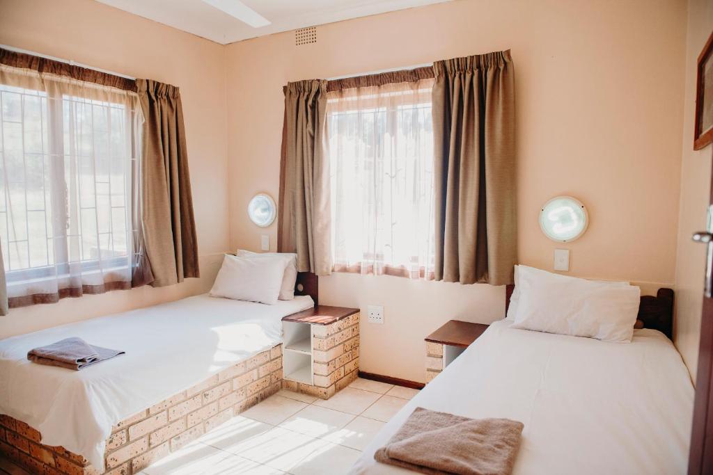 Port Edward Holiday Resort, Port Edward (updated prices 2025)