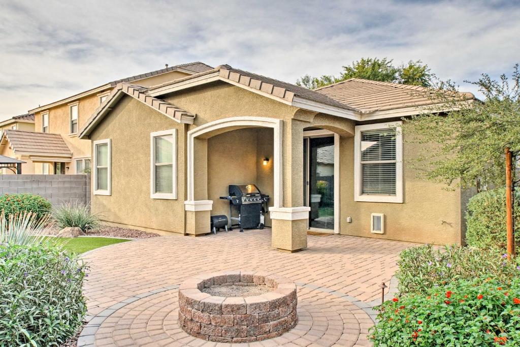 Dog-Friendly Arizona Retreat with Patio and Grill!, Gilbert (updated ...