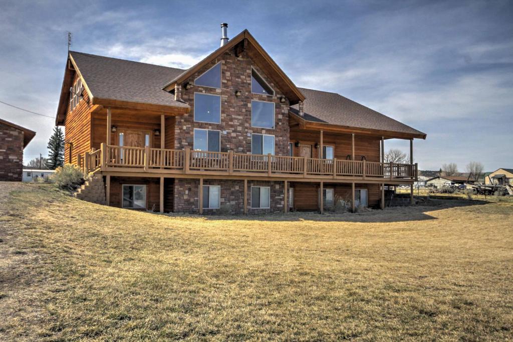 Rustic Bryce Canyon Home with Deck on Sevier River!, Hatch (updated ...
