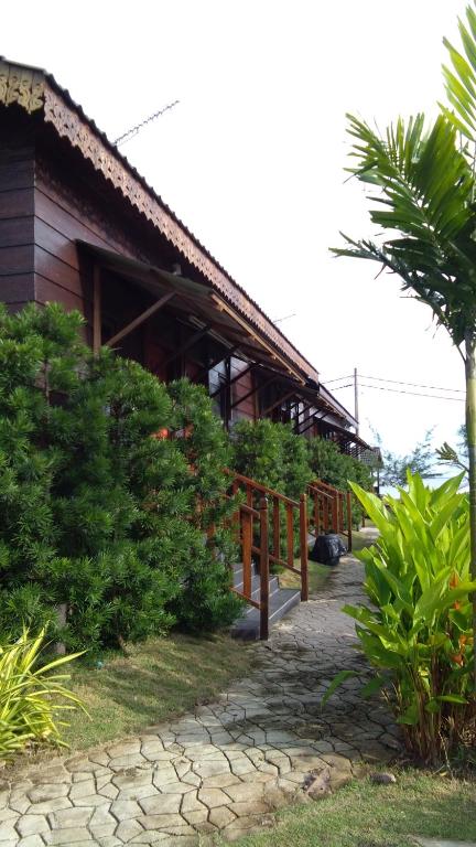 Sungai Rengit Hotel, Pengerang (updated prices 2025)