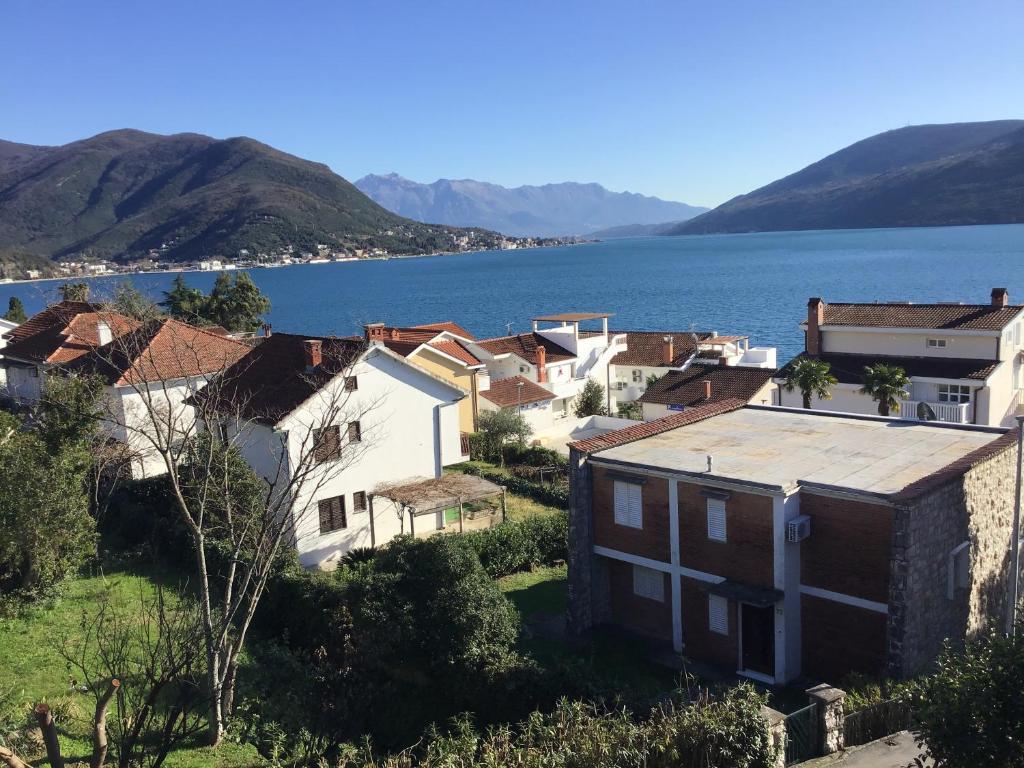 Monteview Loft Apartment, Herceg-Novi (updated prices 2025)