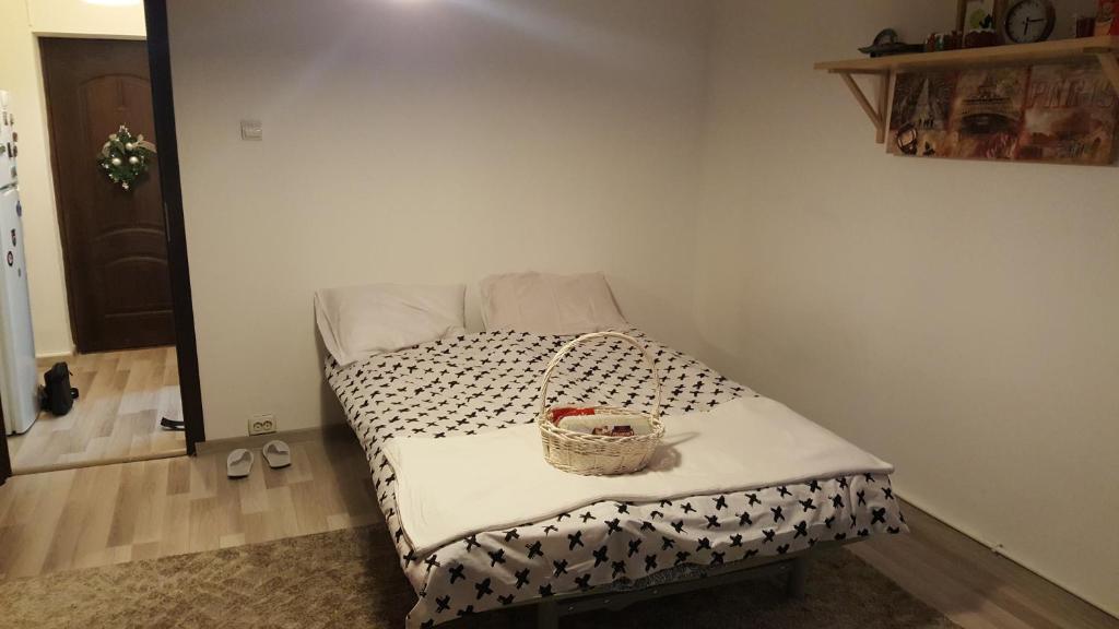 Central -Vitan -Auchan, Bucharest – Updated 2024 Prices