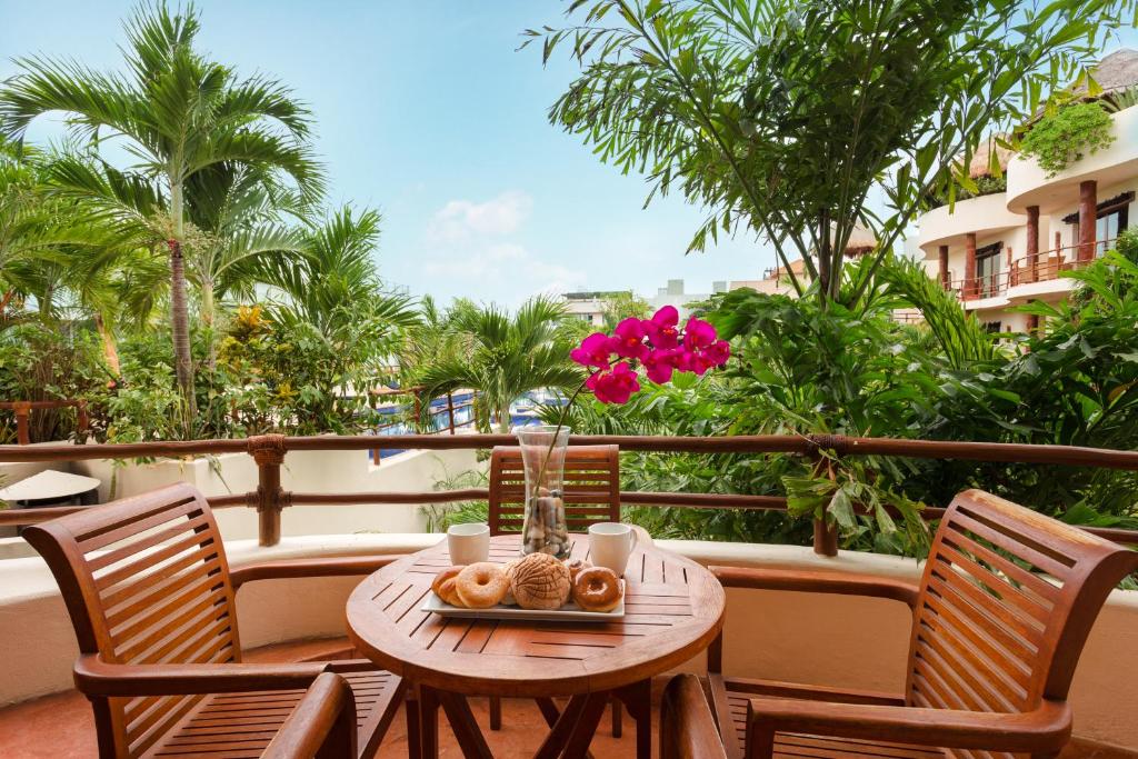 Porto Playa Condo Hotel and Beach Club, Playa del Carmen (precios ...