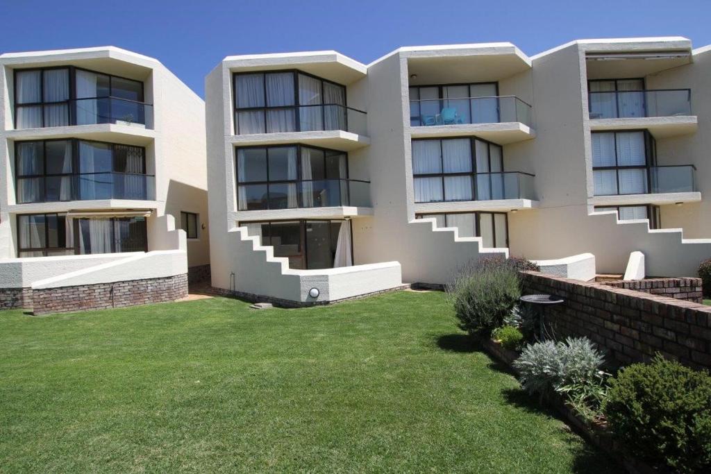 4 van Pletten, Plettenberg Bay (updated prices 2026)