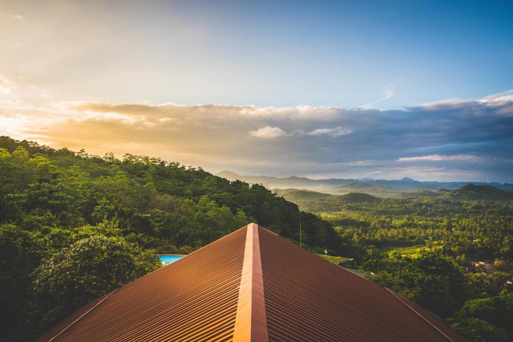 Kithul Kanda The Mountain Resort, Padukka (updated prices 2026)