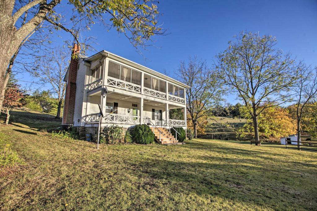 Historic Countryside Escape - Relax, Hike, and Fish!, Goshen (updated ...