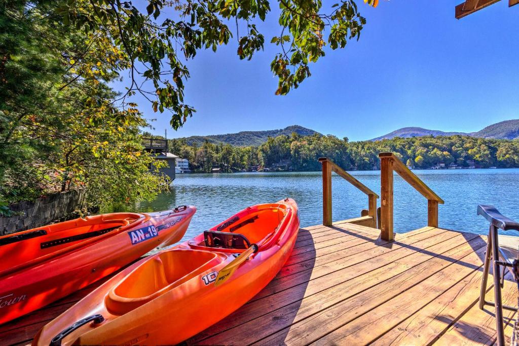 Boathouse, Sunroom and Decks Lake Lure Cottage, Lake Lure (updated ...