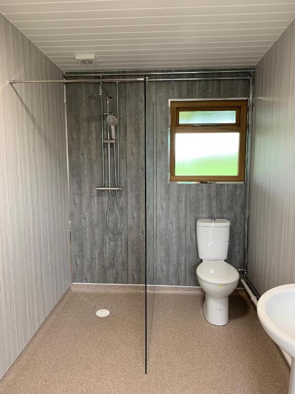 Glamping at Holly Grove Farm, Stoke on Trent (updated prices 2025)