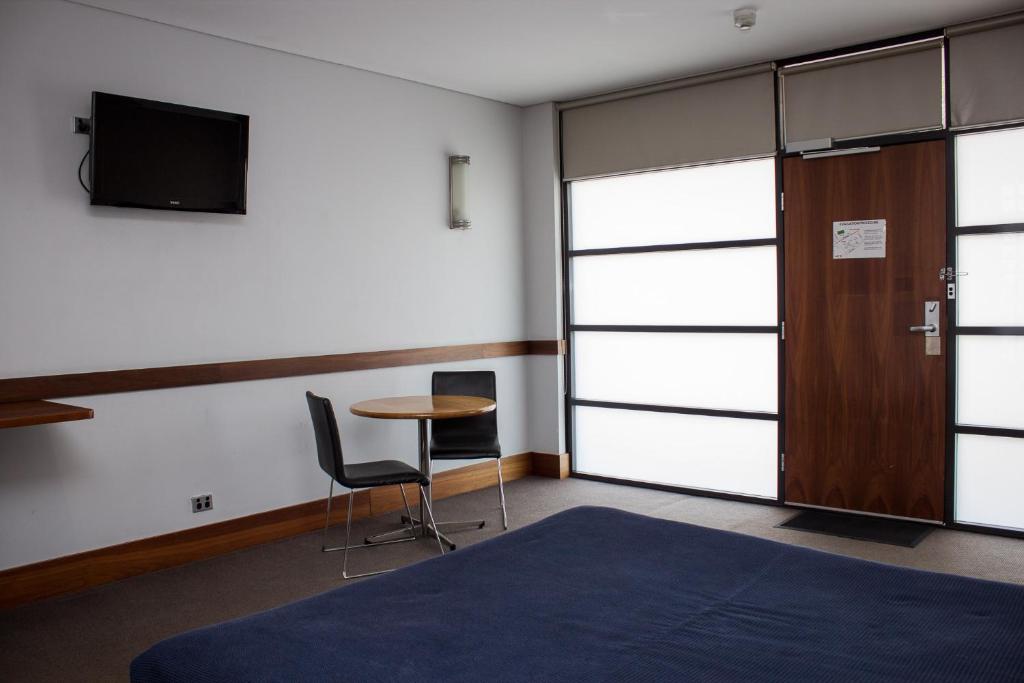 Highlander Hotel Bar Kitchen Rooftop, Adelaide (updated prices 2025)