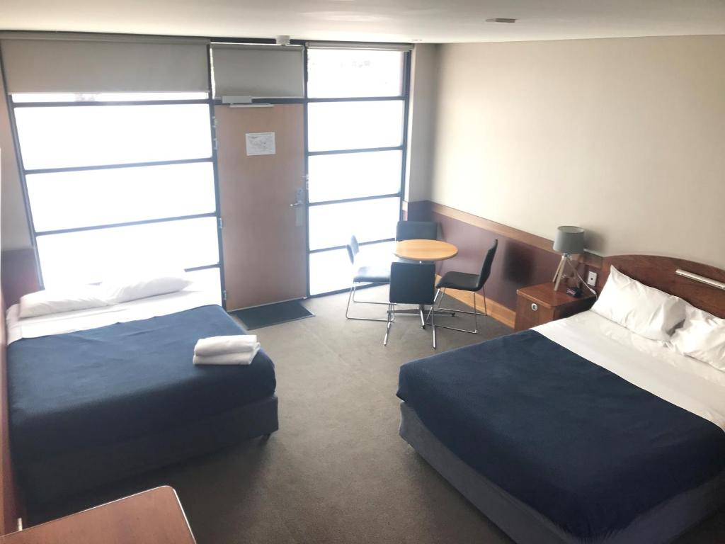 Highlander Hotel Bar Kitchen Rooftop, Adelaide (updated prices 2025)