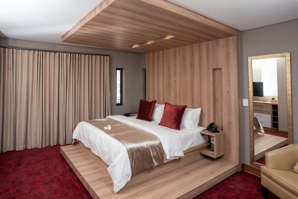 LOCH LOGAN HOTEL, Bloemfontein (updated prices 2025)