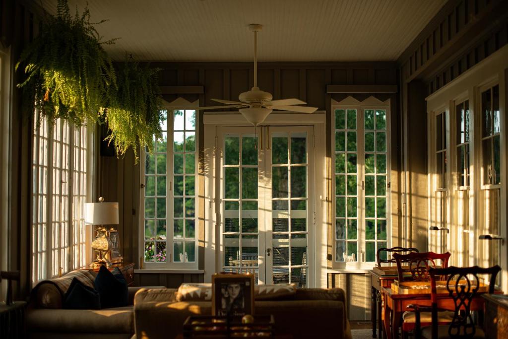 The Greystone Inn, Lake Toxaway (updated prices 2025)