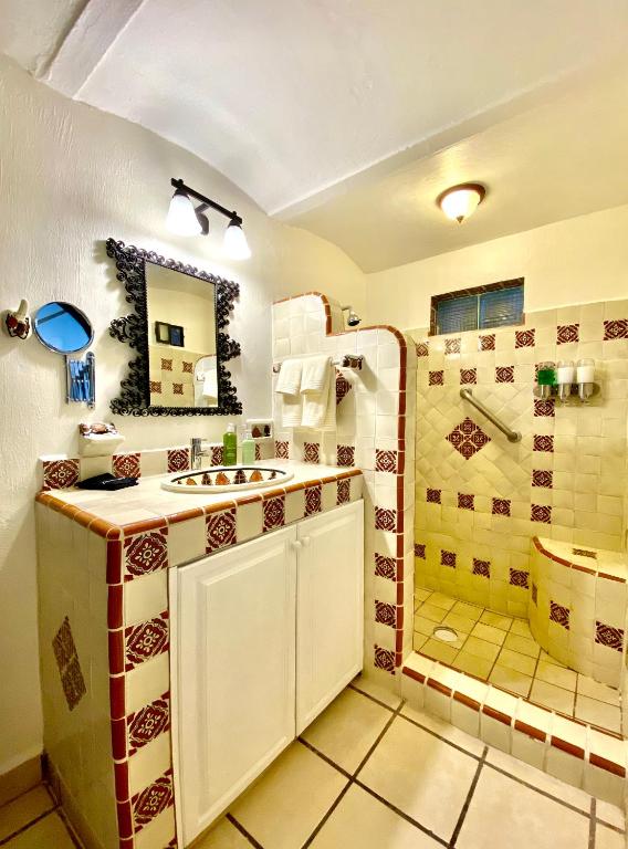 Casa del Sol Inn, Ajijic (updated prices 2025)