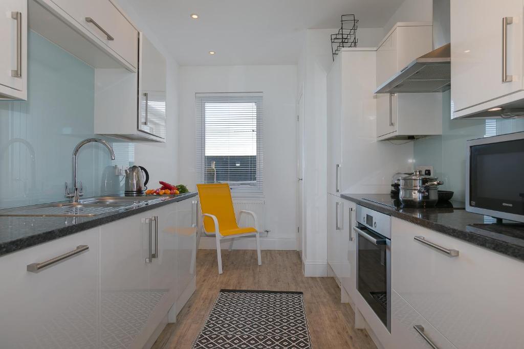 Seacrest 2 Cabinets | Cabinets Matttroy