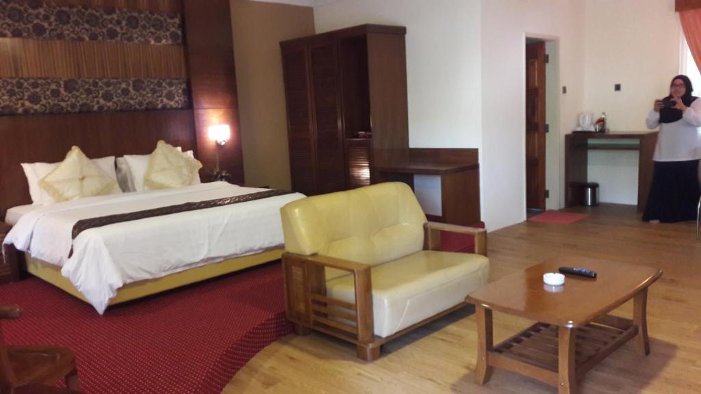 Rompin Beach Resorts, Kuala Rompin (updated prices 2025)