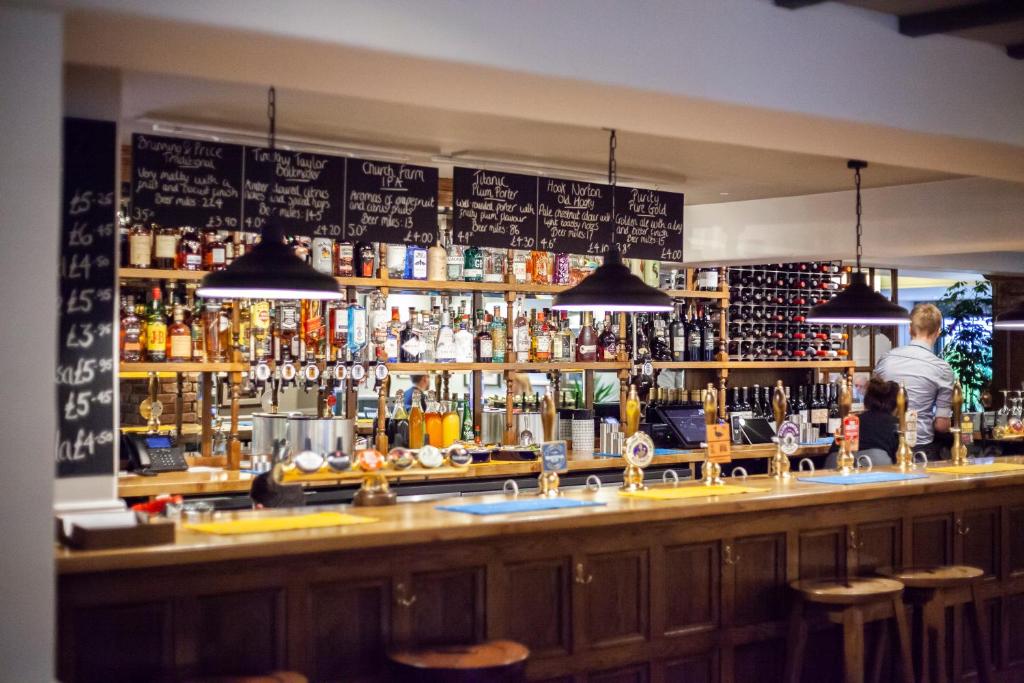The Bell - Brunning and Price, Alderminster (updated prices 2025)