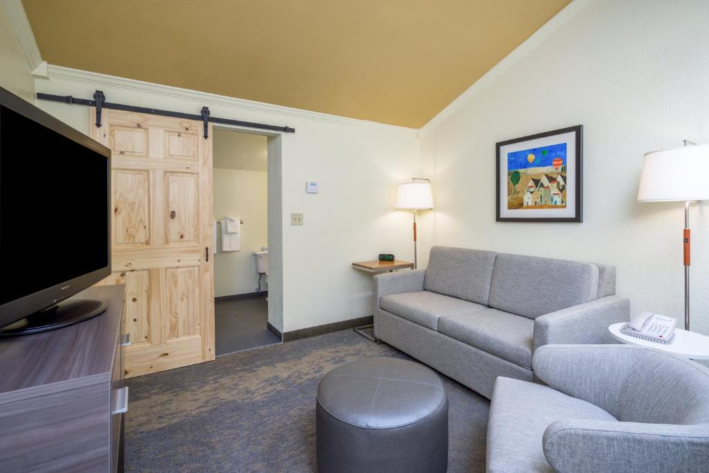 Holiday Inn Cape Cod - Hyannis by IHG, Hyannis (updated prices 2025)