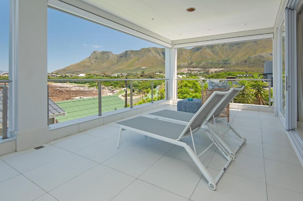 Ocean View, Hermanus (updated prices 2024)