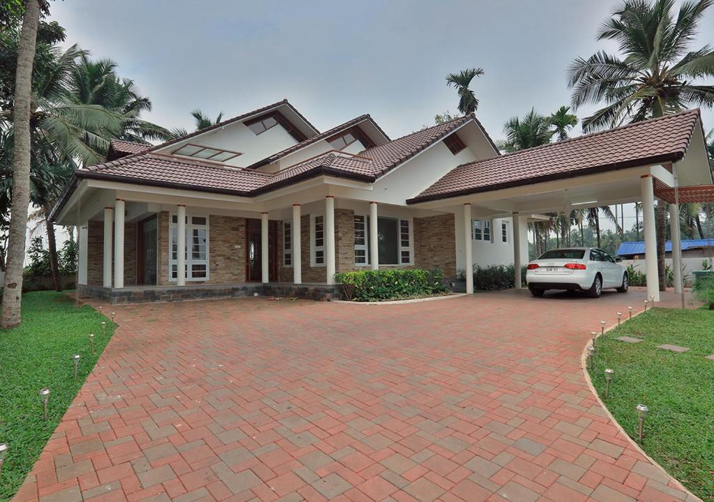 17 Villas In Kochi