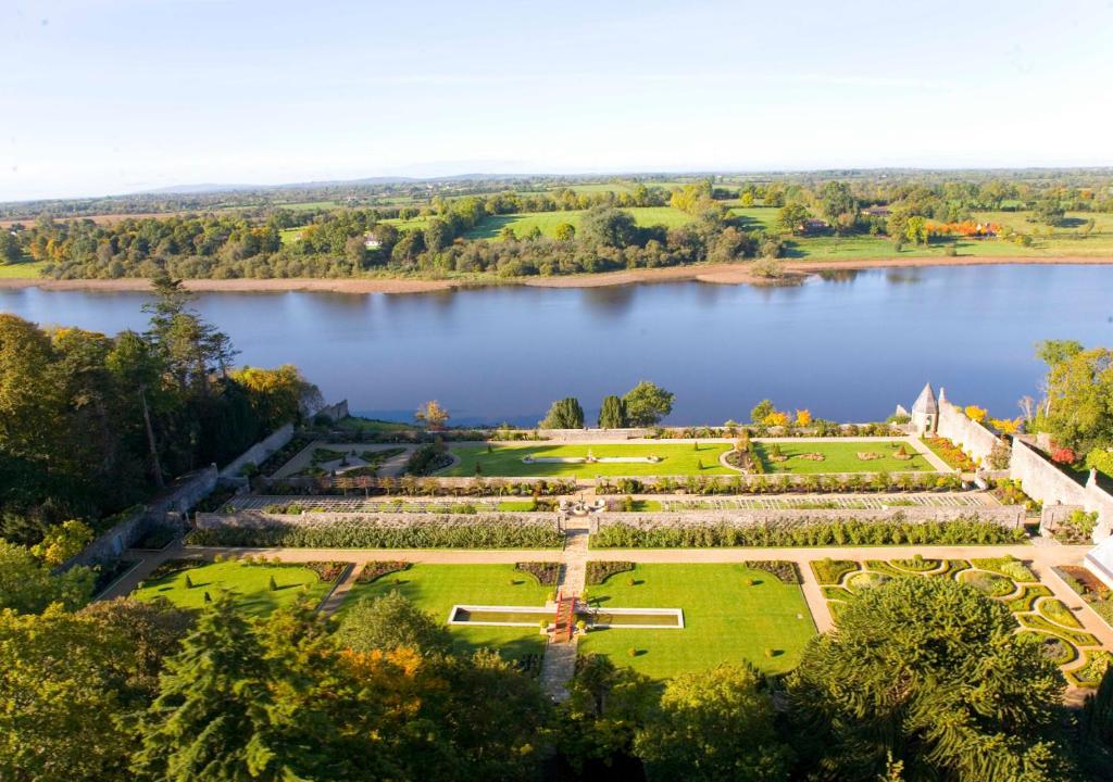 Lough Rynn Castle, Mohill (updated prices 2025)