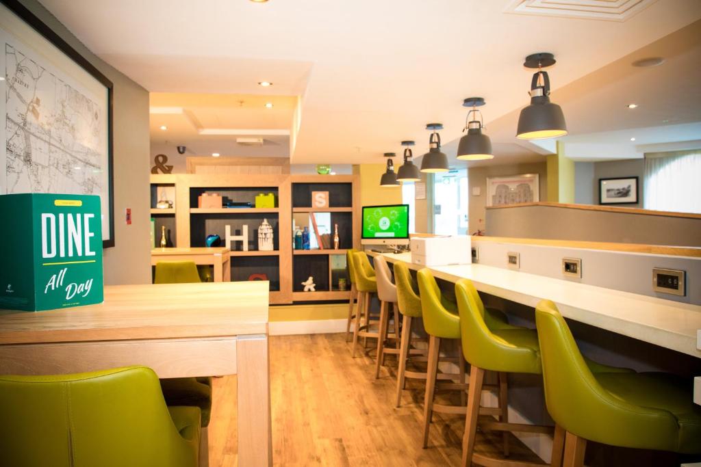 Holiday Inn Slough Windsor by IHG, Slough (updated prices 2025)