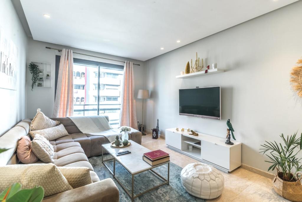 COMFORTABLE & ELEGANT FLAT IN A LIVELY PLACE by ShortstayMaroc ...