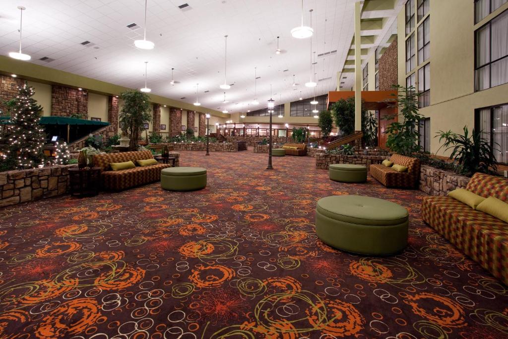 Ramada Plaza by Wyndham Sheridan Hotel & Convention Center, Sheridan ...