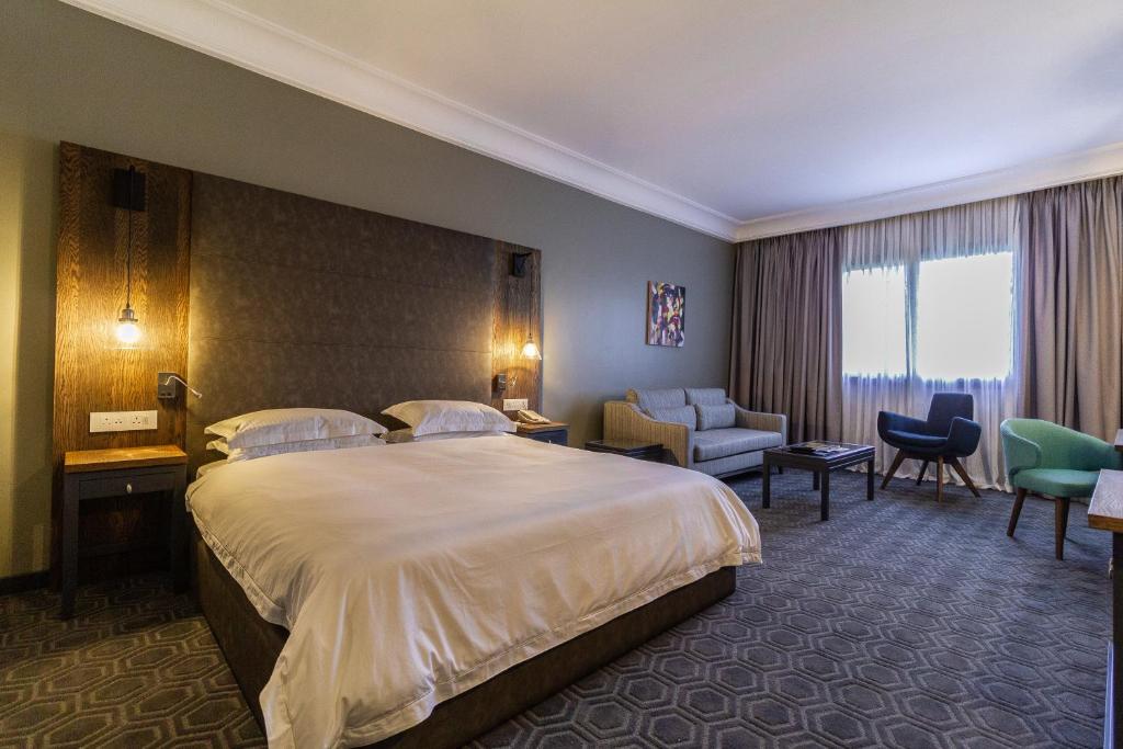 Fiesta Royale Hotel, Accra (updated prices 2025)